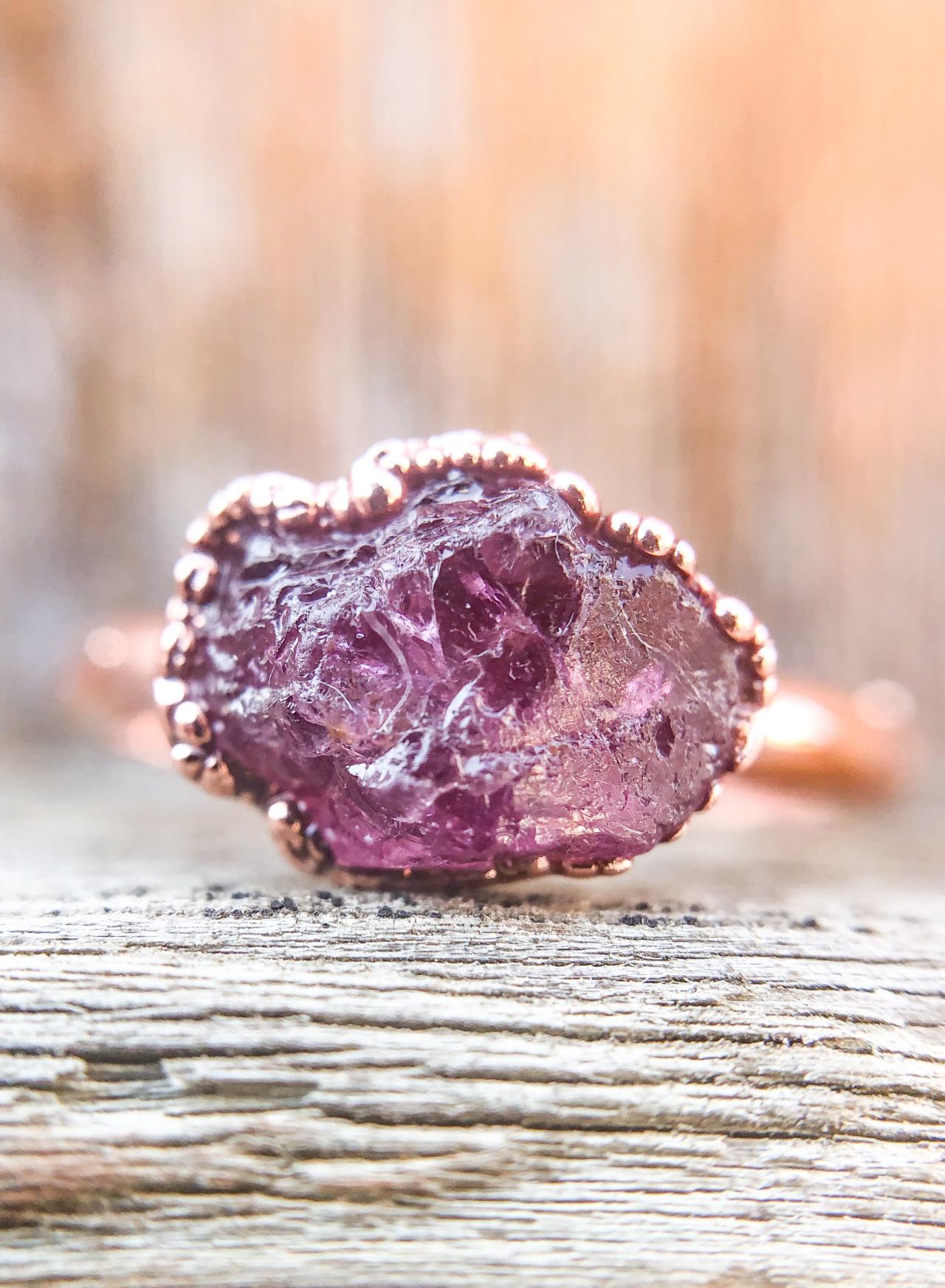 rhodolite raw